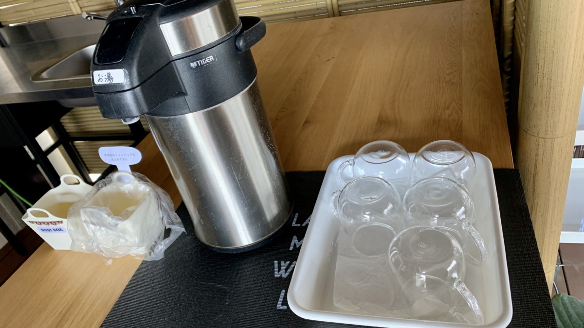 【森町】OSADA TEA CAFE｜お茶屋さんの本格抹茶ラテ&スイーツを、オープンテラスで堪能あれ！ | 森ふくろう